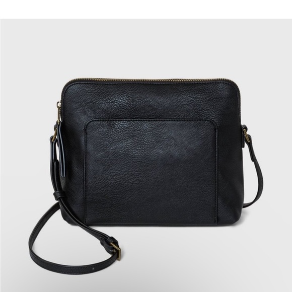 Universal Thread | Bags | Black Pebbled Handbag Universal Threads ...